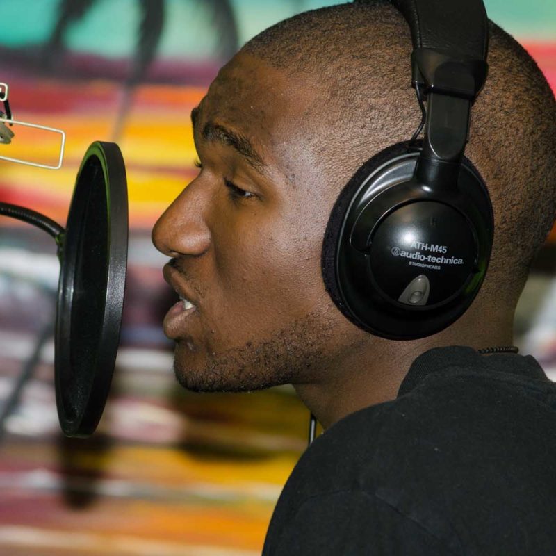 Virtual Choir Software: The Ultimate Guide to Creating a Choir Online ...